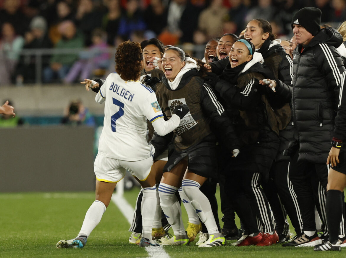 Philippines stuns co-hosts New Zealand with historic World Cup win ... Philippines stuns co-hosts New Zealand with historic World Cup win ...